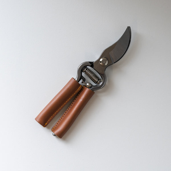 Leather Handled Secateurs - Woodend General